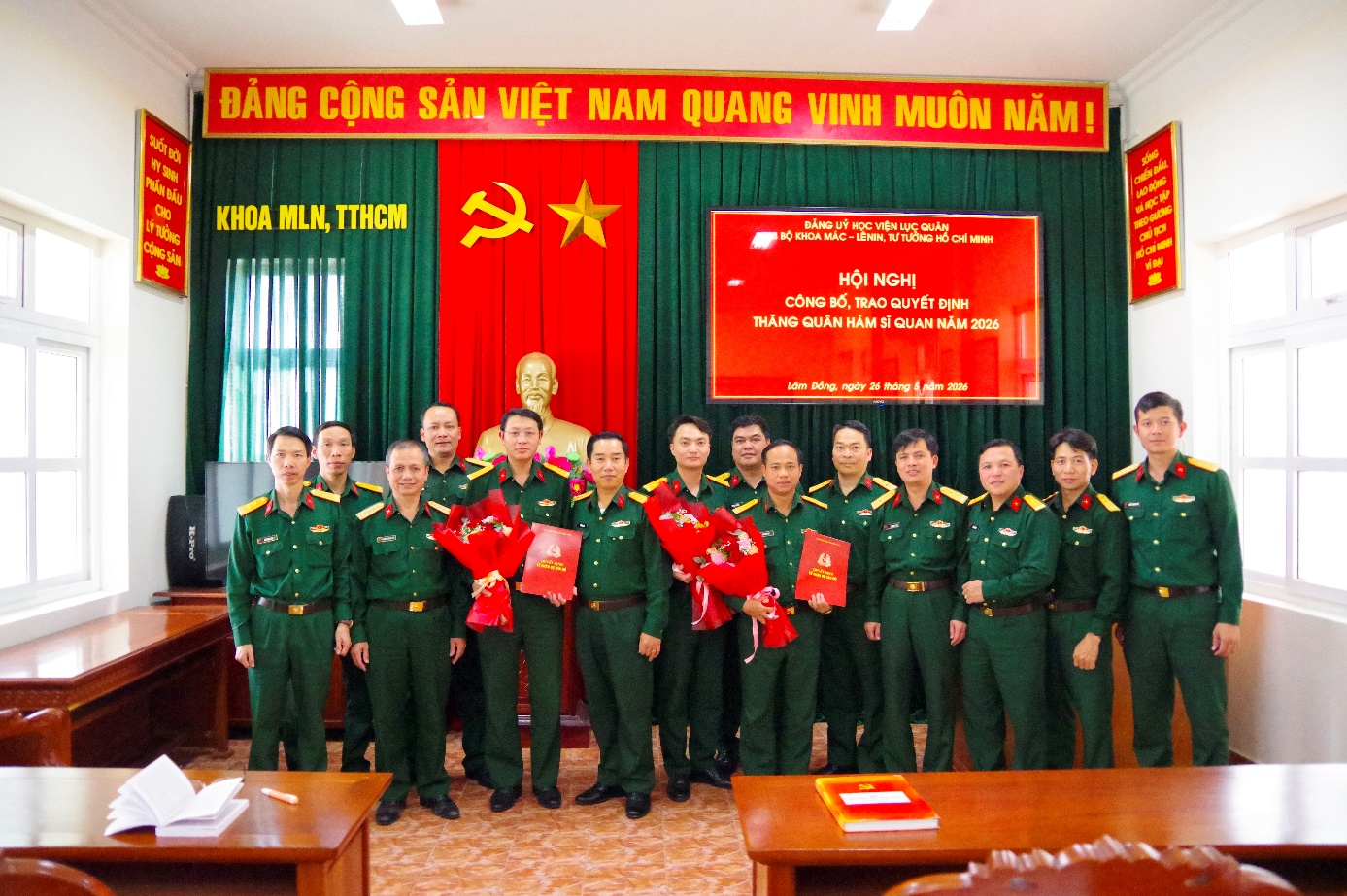 Khoa Mác – Lênin, tư tưởng Hồ Chí Minh tổ chức hội nghị công bố, trao ...